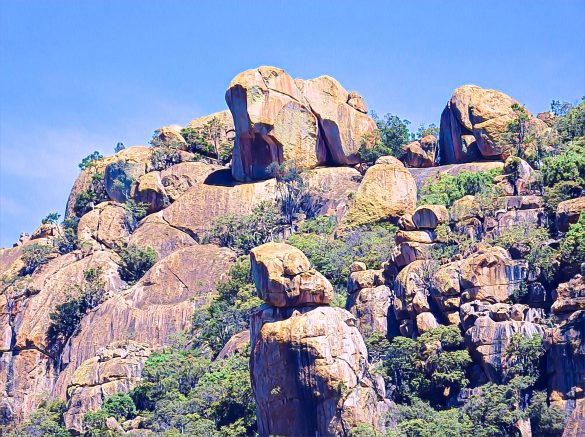 Top 5 Historical Sites in Zimbabwe to Visit